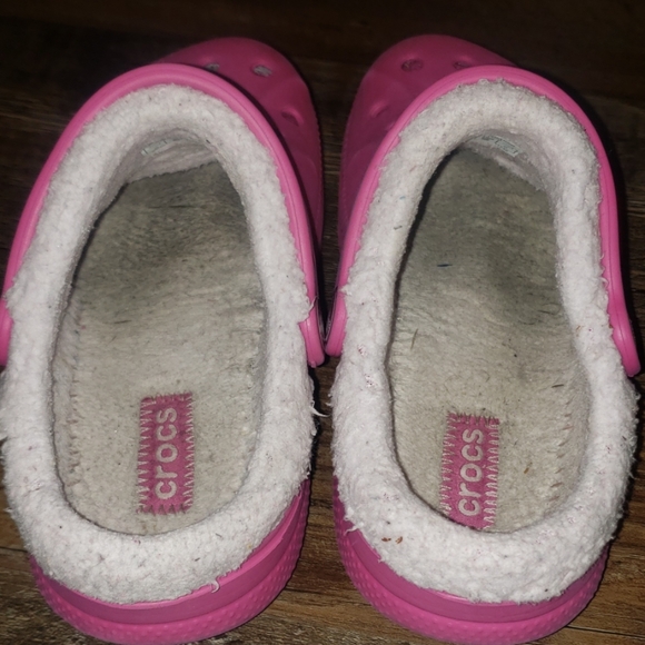 CROCS | Shoes | Girls Pink Crocs Size 213 | Poshmark